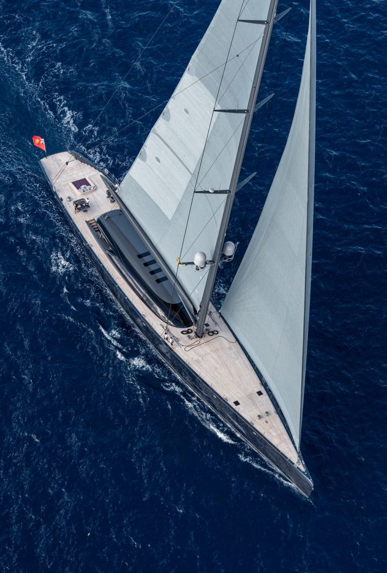 THE SAILING BOAT NGONI THE BEAST OF THE SEAS - Panorama 4° Piano