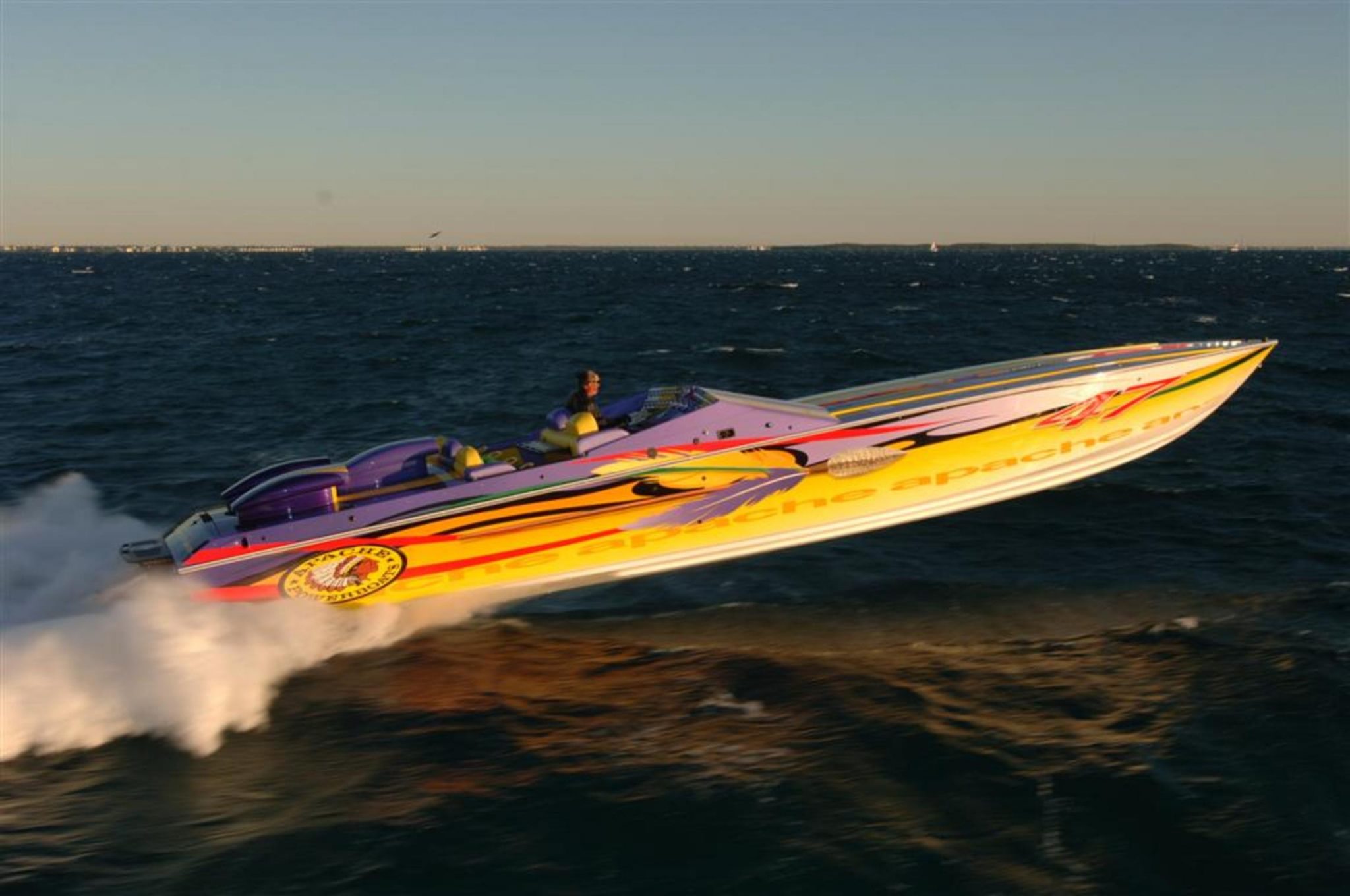 Apache 47 'Longbow and Tomahawk performance in rough waters - Panorama ...