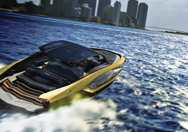 Tecnomar for Lamborghini 63 a Lamborghini on the water. - Panorama 4° Piano