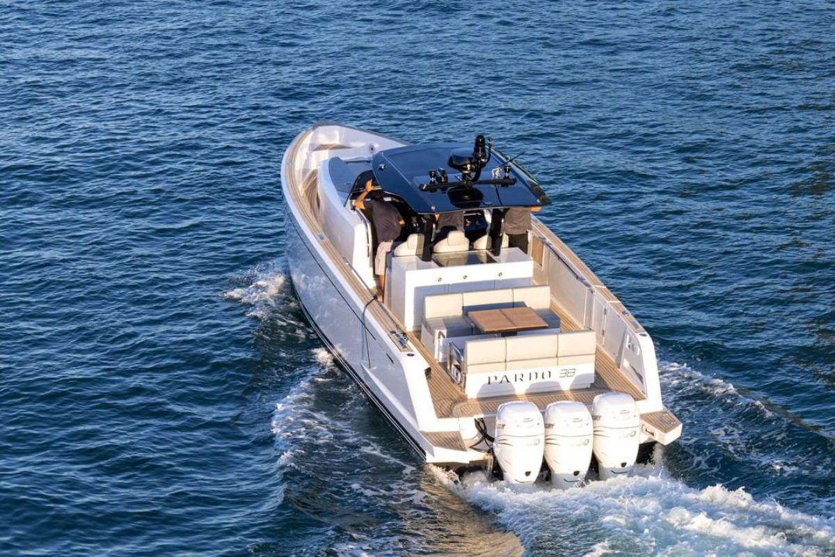 "Pardo 38: the excellence of Italian design and nautical performance ...